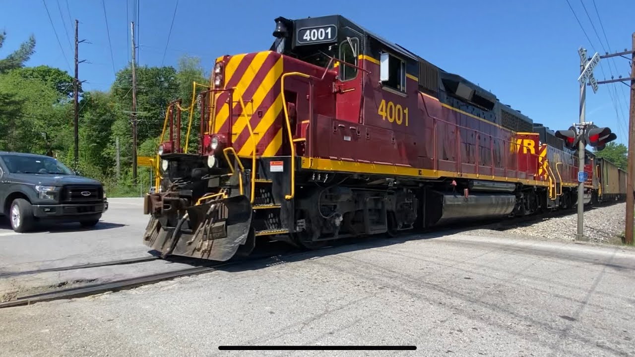 AVR Coal Train in Mars - YouTube