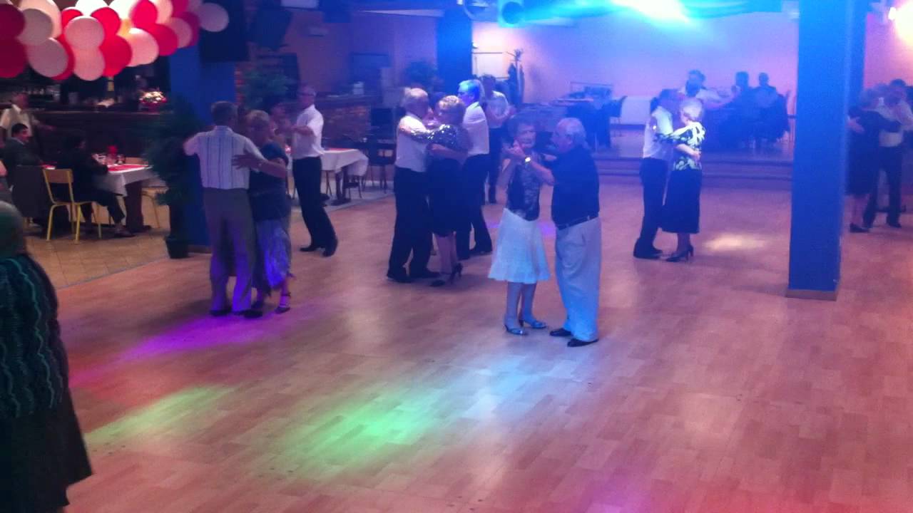 Valse viennoise au Cap. - YouTube