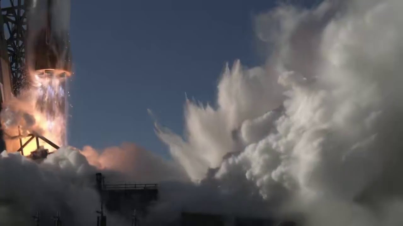 Blue Origin New Glenn slow motion launch during second flight GS1-SN002 ...
