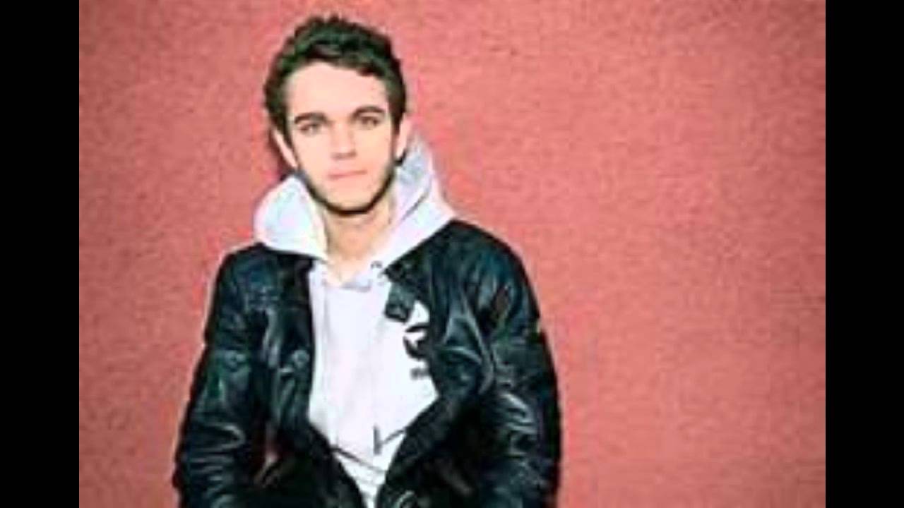 zedd - push play ft miriam bryant lyrics - YouTube