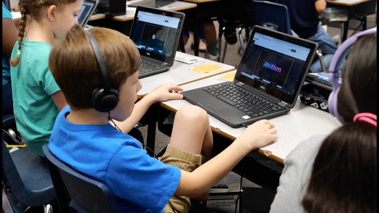 WSISD Rhithm App - YouTube