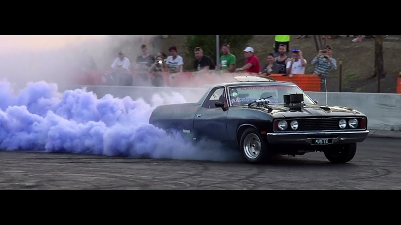 MUNTED FORD V8 UTE BURNOUT AT CRUISE 4 CHARITY 10 QUEENSLAND RACEWAY ...