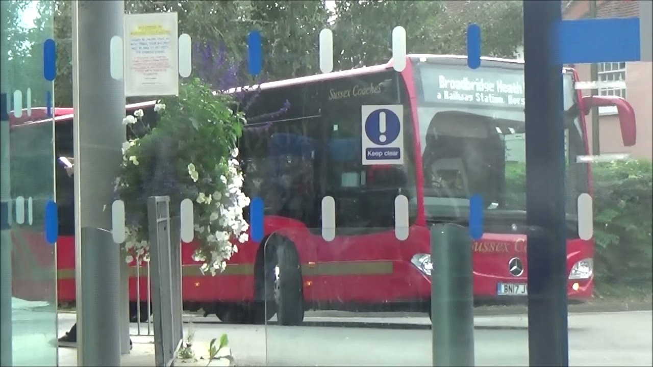 Buses at Horsham Bus Station, 13th August 2021 - YouTube