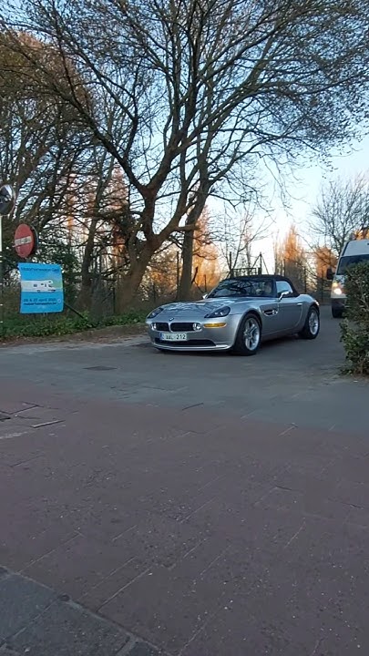 BMW Z8 - YouTube