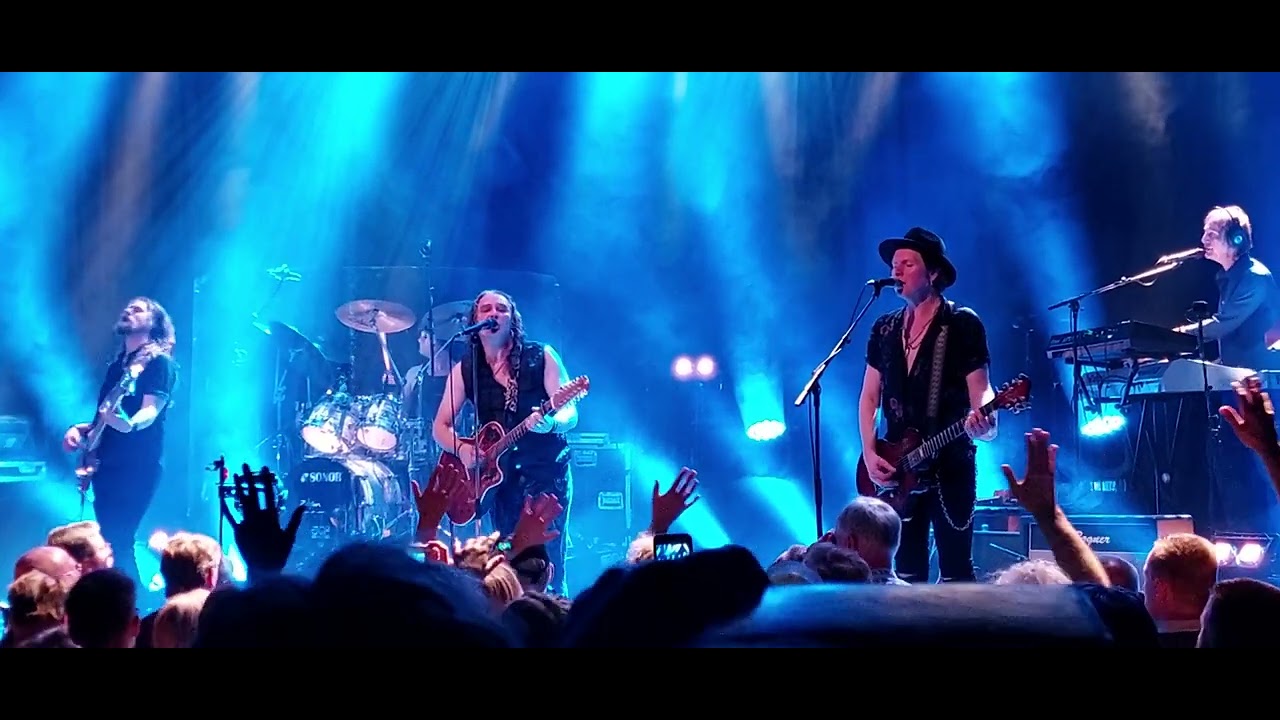 Kayak - Ruthless Queen, Hilversum 14-5-22 - YouTube