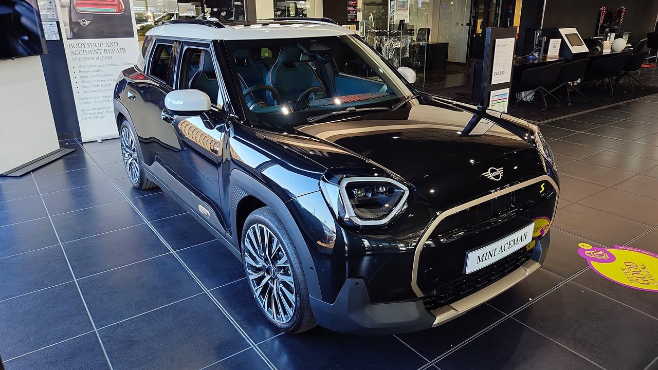 New 2025 Mini Aceman SE – Midnight Black II | 4K - YouTube