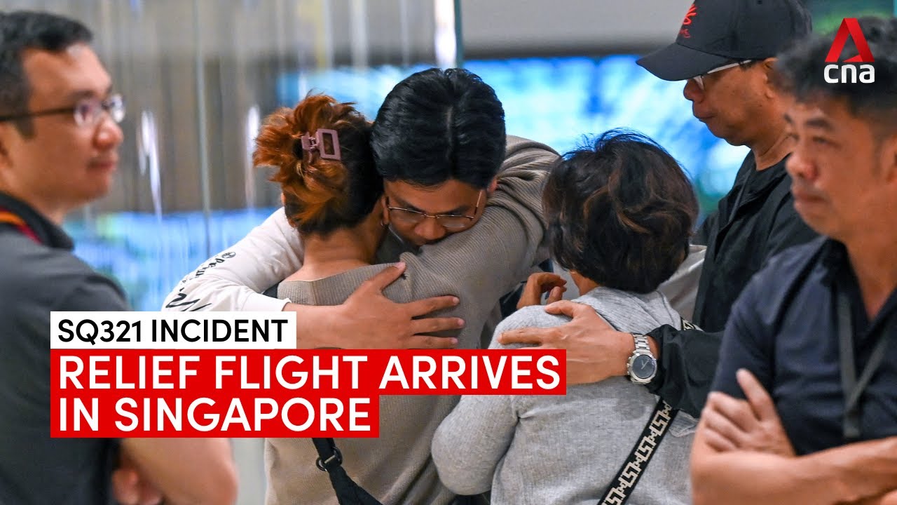 SQ321 incident: Relief flight arrives at Changi Airport with passengers ...