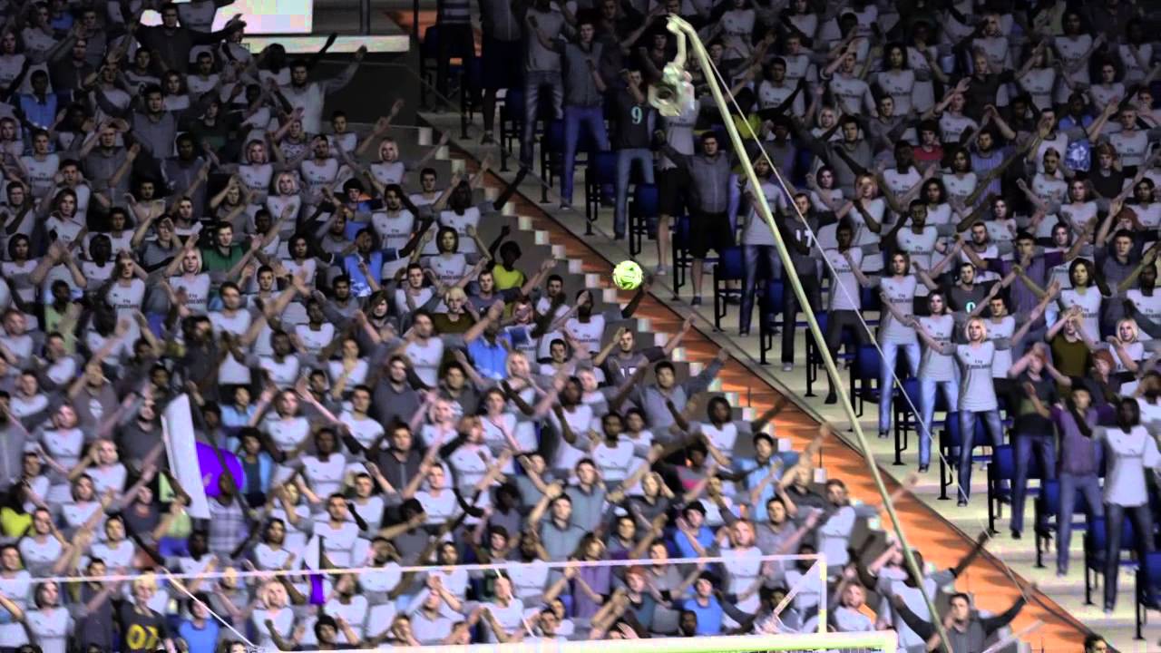 Modric long distance freekick Volley unbelieveable - YouTube