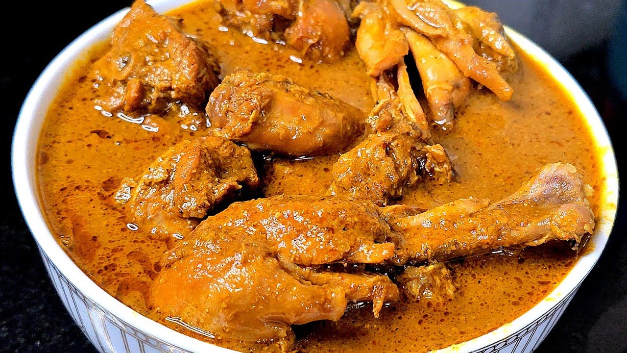 Brown chicken curry | chicken curry | chicken recipe - YouTube