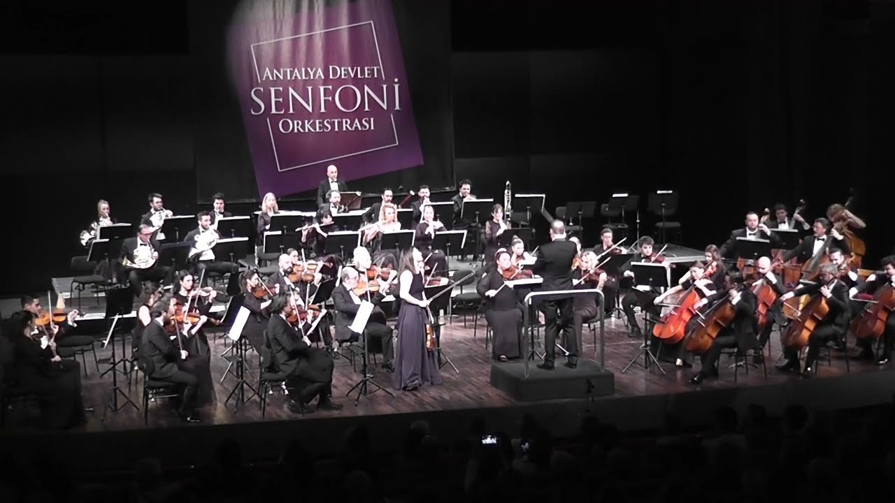 P. İ. Çaykovski Keman Konçertosu, Solist: Veriko Tchumburidze Şef ...