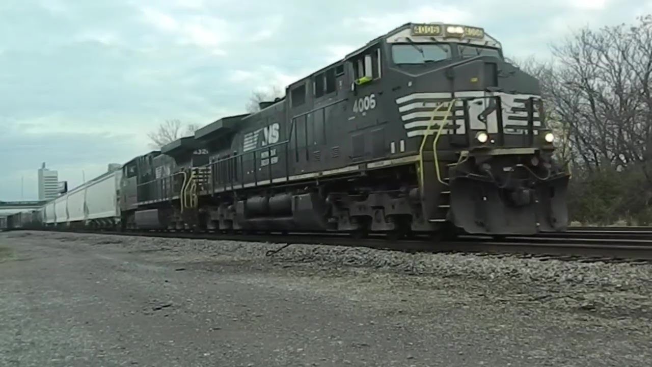 NS 4006 Leads Mixed Freight - 3/10/2025 - YouTube