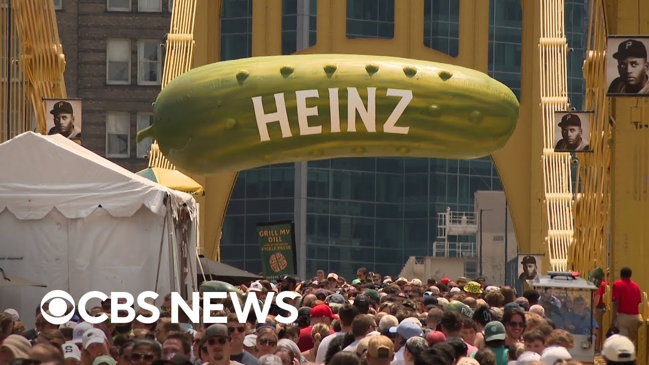 Pickle juice drinking championship at Pittsburgh's Picklesburgh ...