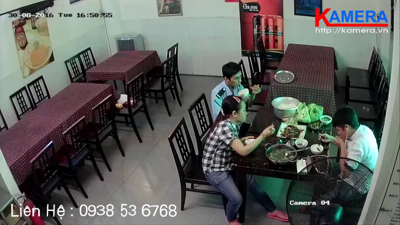 [Video Demo] Camera Hikvision DS-2CE56D0T-IT3 [1080P] - YouTube