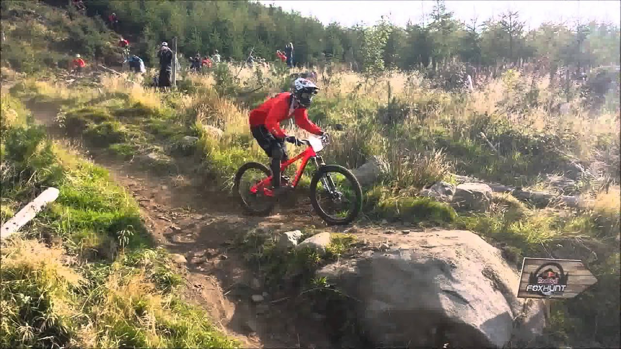 redbull fox hunt 2015 - YouTube