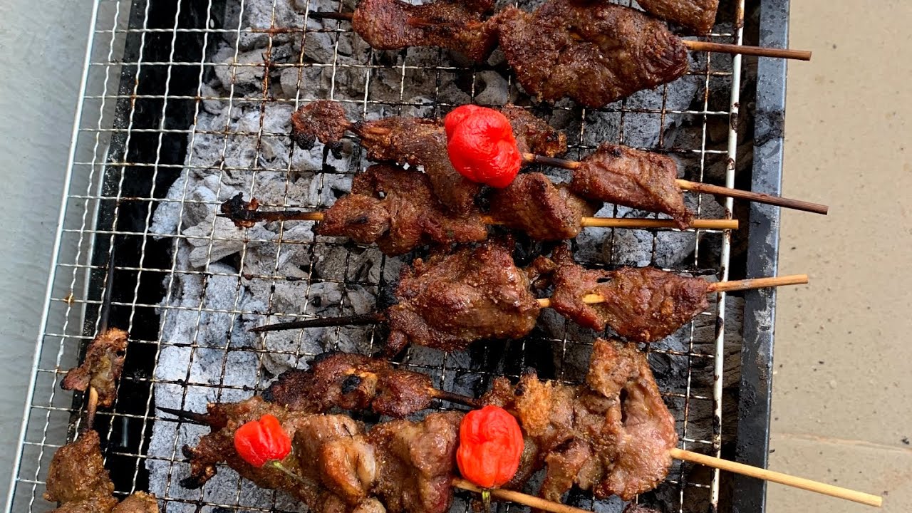 HOW TO MAKE DELICIOUS HOMEMADE SUYA #HOMEMADESUYA#drymeat - YouTube