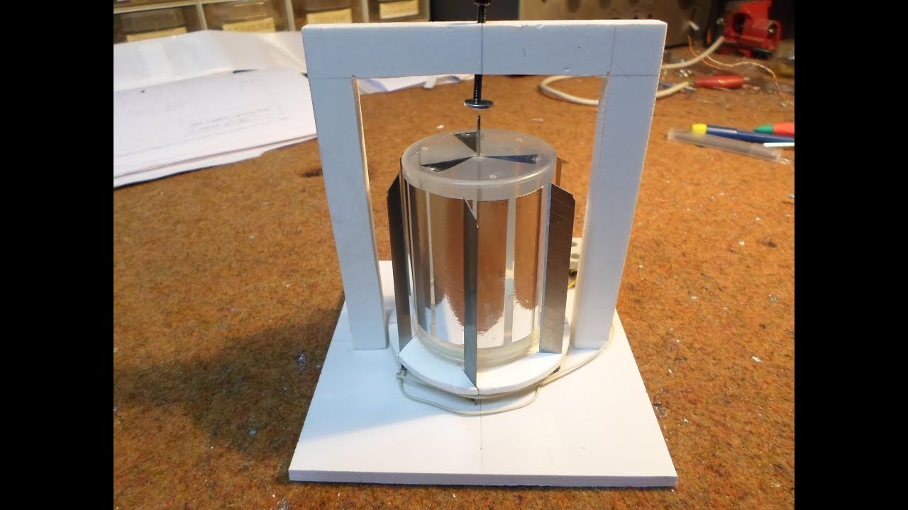 Electrostatic motor - YouTube