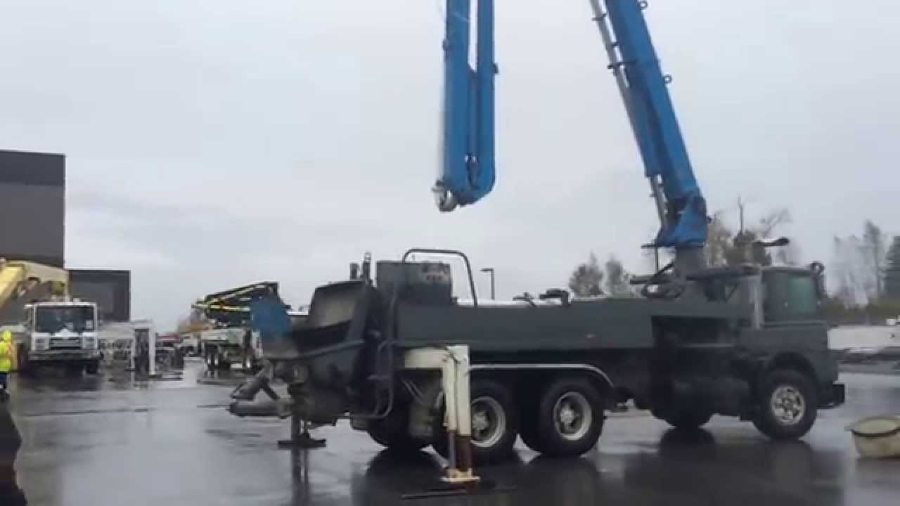 1990 28m Schwing boom opening - YouTube