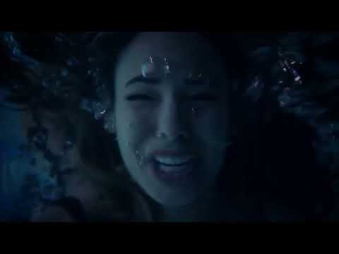 Swimmer Girl drowning by Scuba Killer