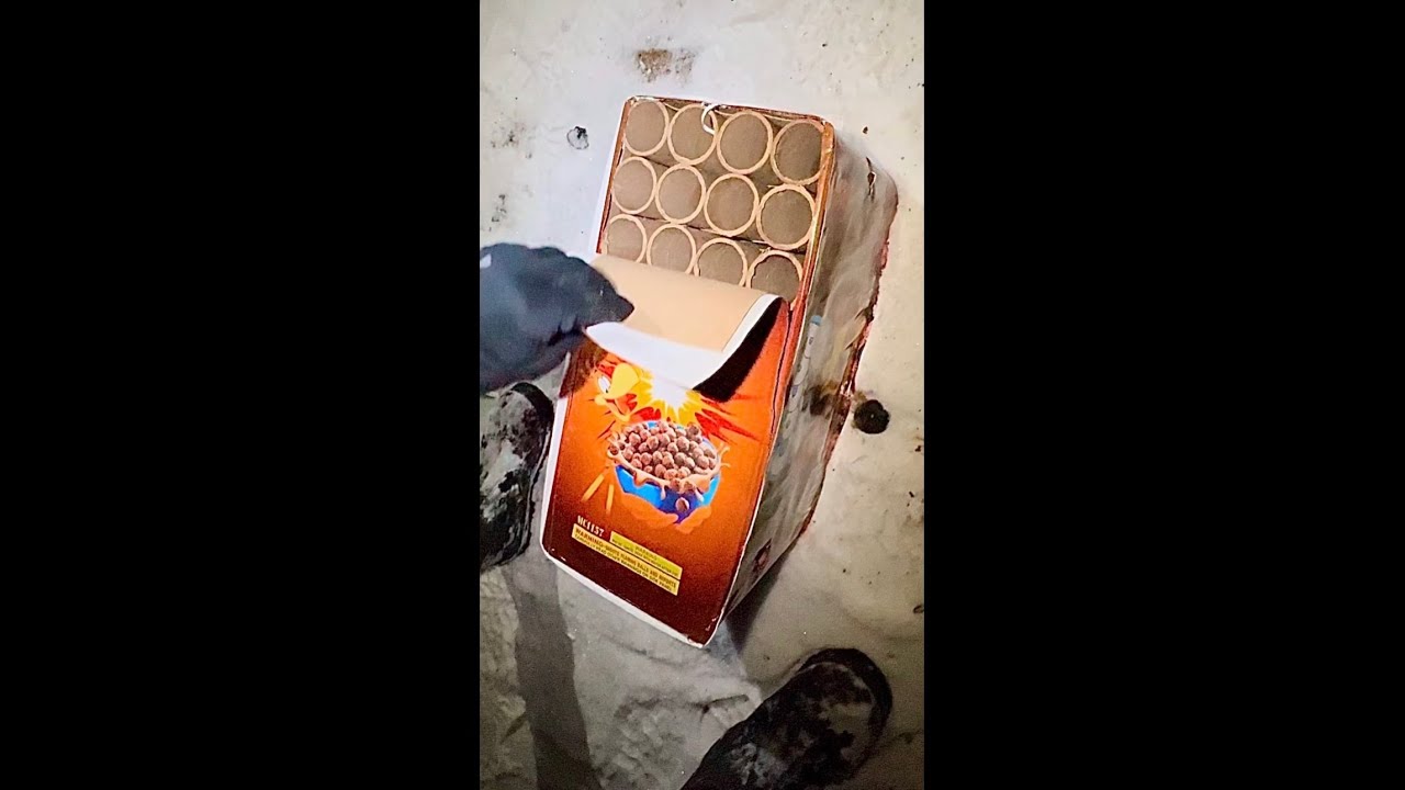 COCOA PUFFS 56 SHOT FIREWORK - YouTube