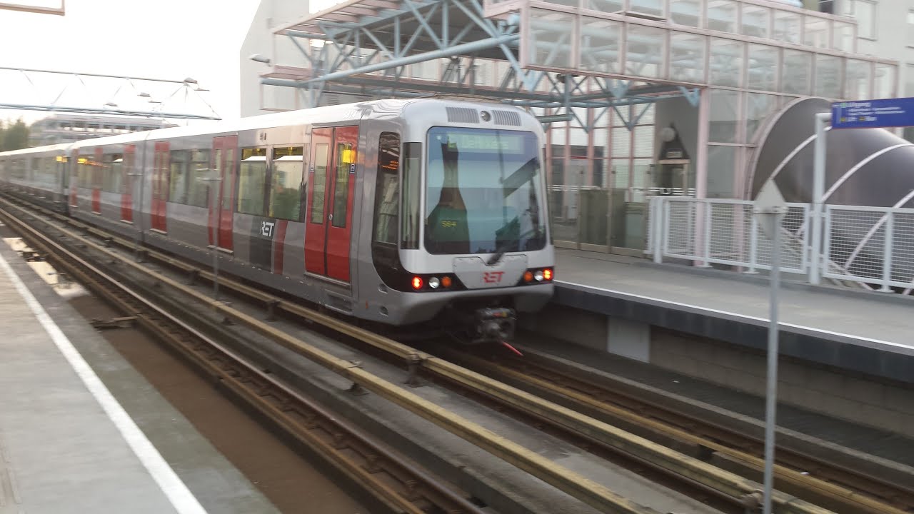 RET Metro 3*Type S (5414 na Mid-Life Revisie) op Capelle Centrum ...