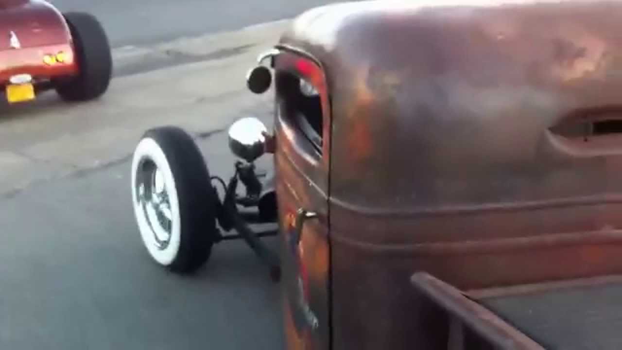 Rat Rods & Camaro leaving ace cafe - YouTube