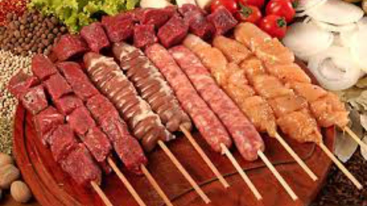 Espetinhos / O tradicional espetinho com novo tempero - YouTube