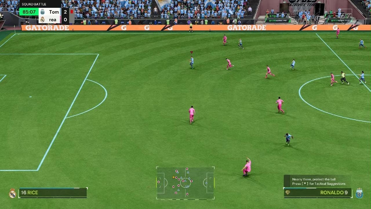 Insane powershot by Ronaldo in FC25 - YouTube