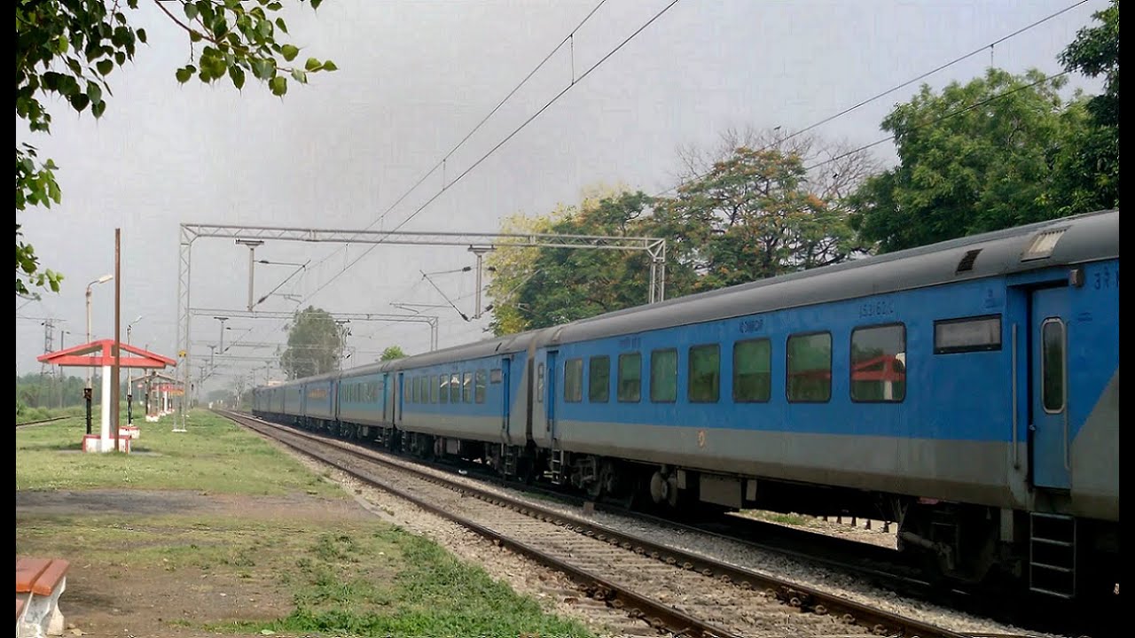 12040 New Delhi - Kathgodam Shatabdi Express powered by Tuglakabad WDM ...