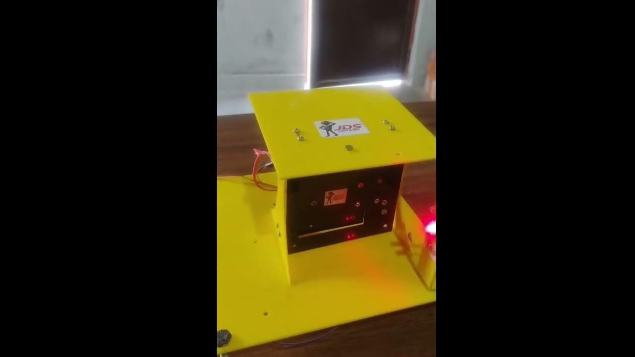 Automatic door with LED indicator using IR sensor and arduino - YouTube