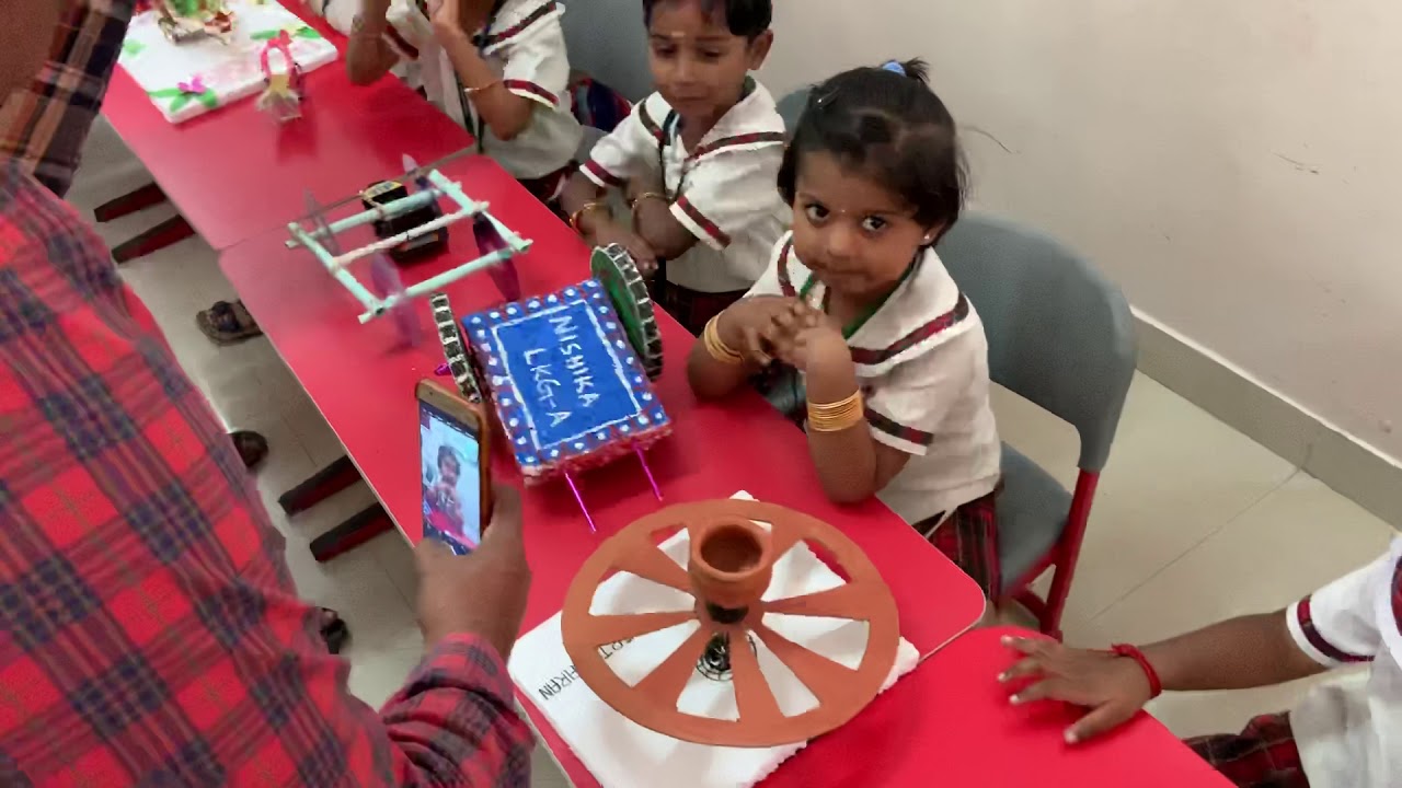 Vels Vidyashram Thalambur - spectra 2020 - project day - YouTube