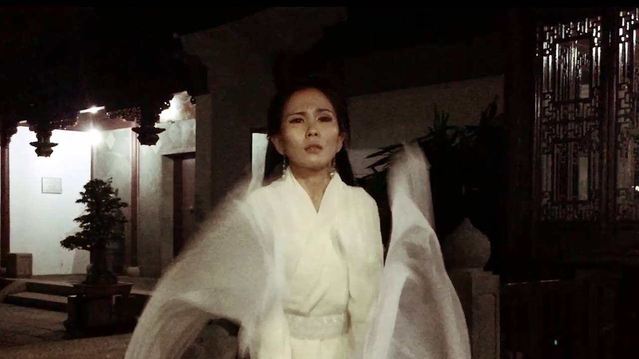 Cosplay expectation vs reality - YouTube