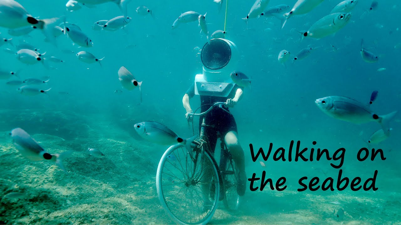 Walking on the seabed - YouTube