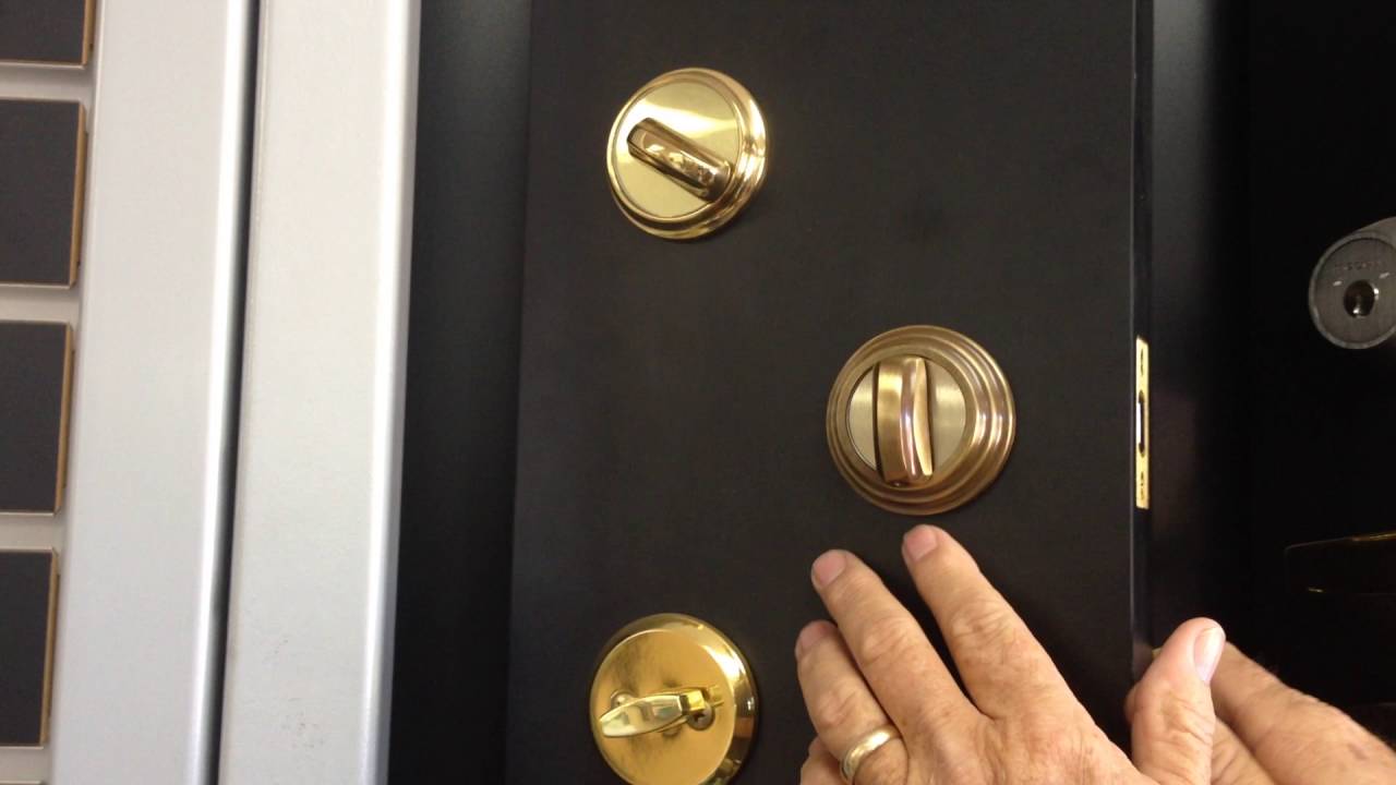 How to remove a Medeco Captive Thumbturn - YouTube