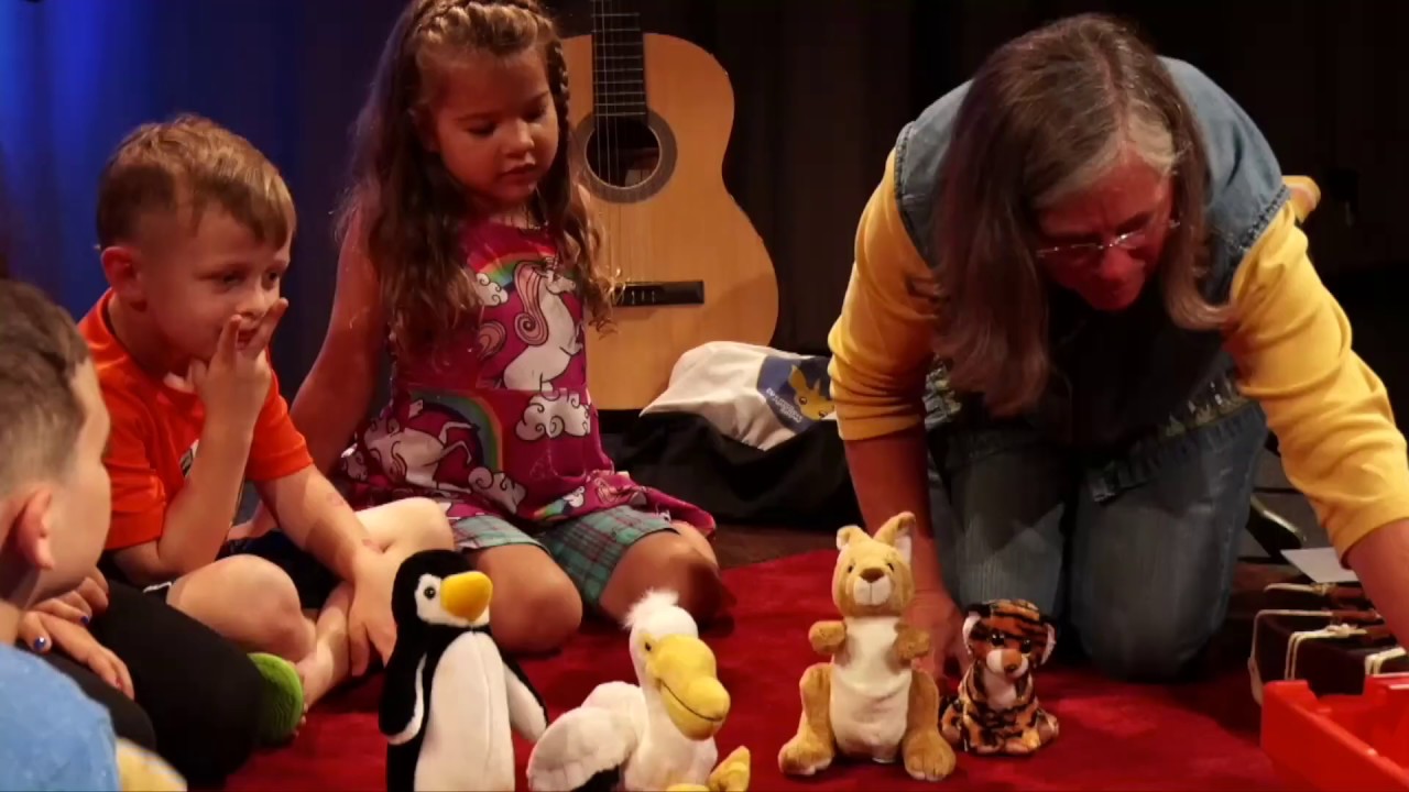 The Curious Giraffe Show: Yy is for Yes You Can! - YouTube