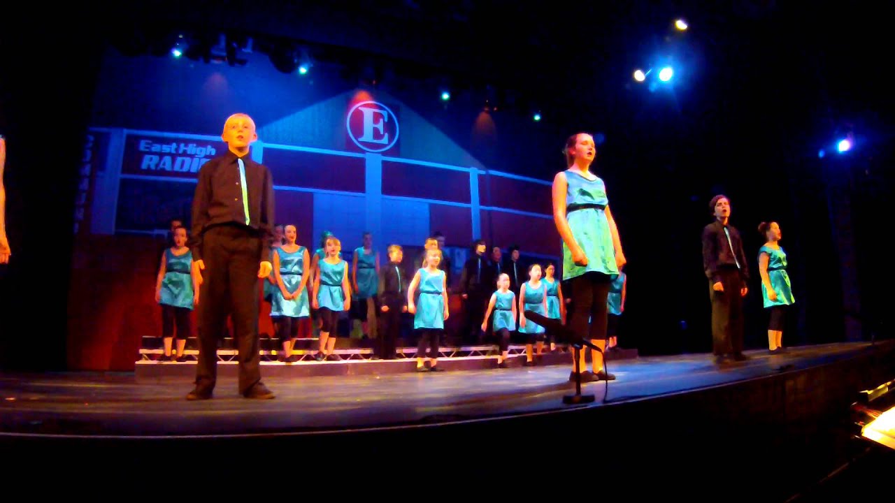 Swindon Gang Show 2014 opening show 1st half time lapse - YouTube
