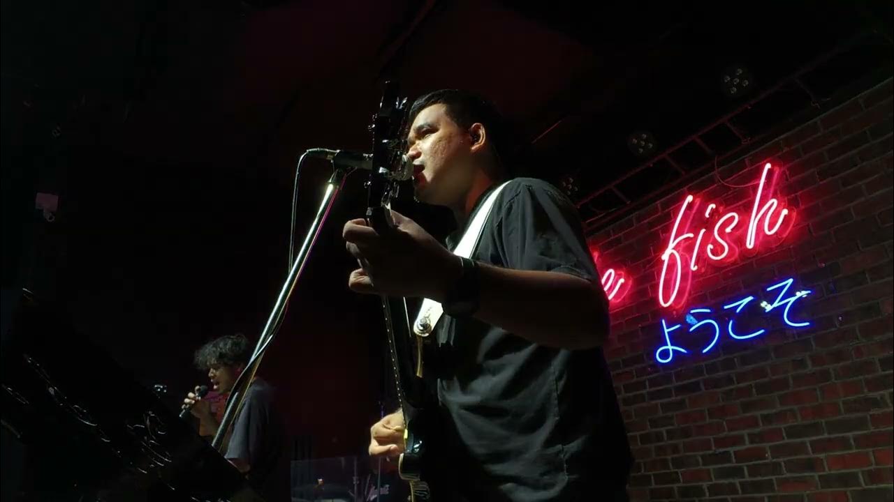 ดอกไม้กับหัวใจ WTF Band - YouTube