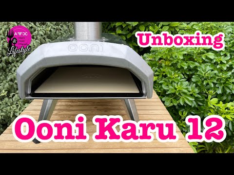 Unboxing OONI Karu 12 outdoor pizza oven