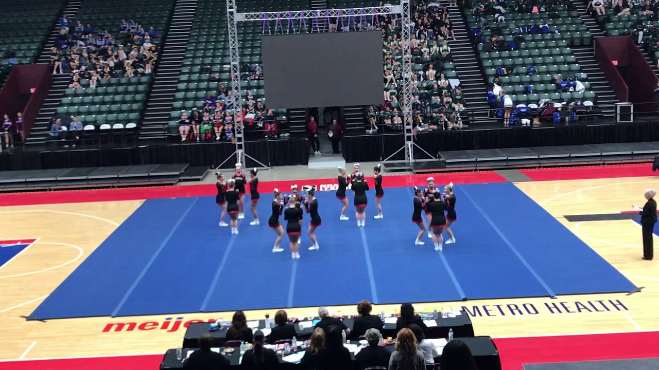 CSHS Varsity @ DeltaPlex Invite (R1) - YouTube