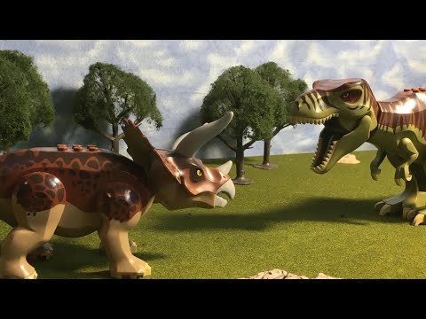 T-Rex Vs Triceratops: LEGO Jurassic World Fight - YouTube
