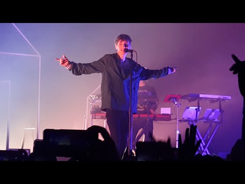 Troye Sivan - for him. (Live) Houston, TX