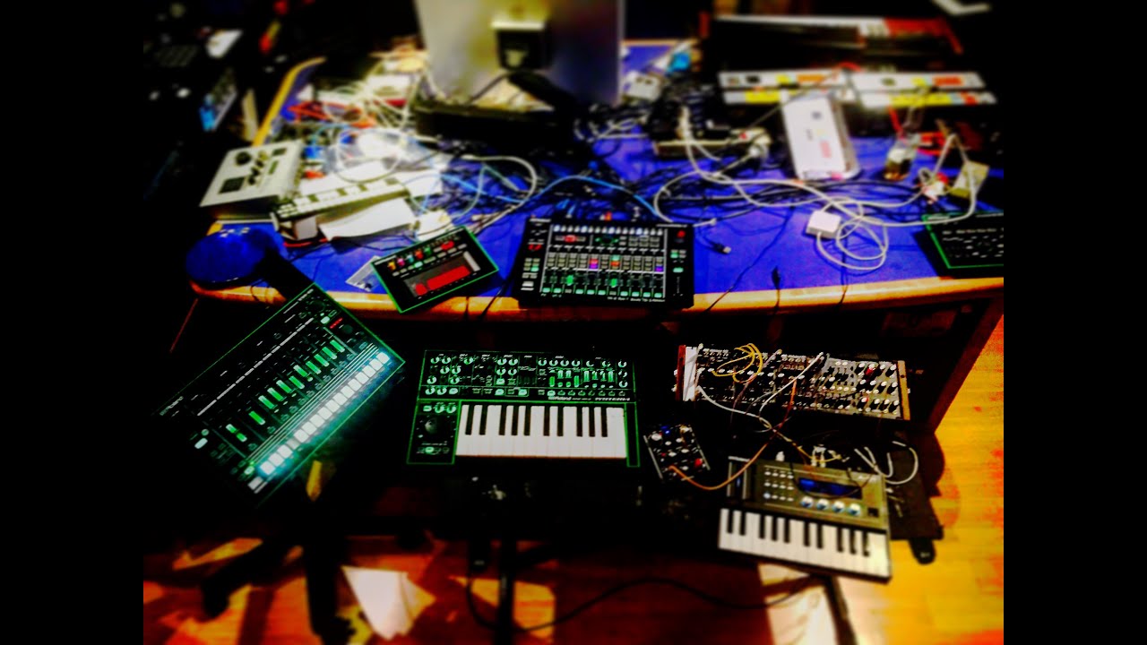 Scott Kirkland of The Crystal Method performance at NAMM 2016 for ...