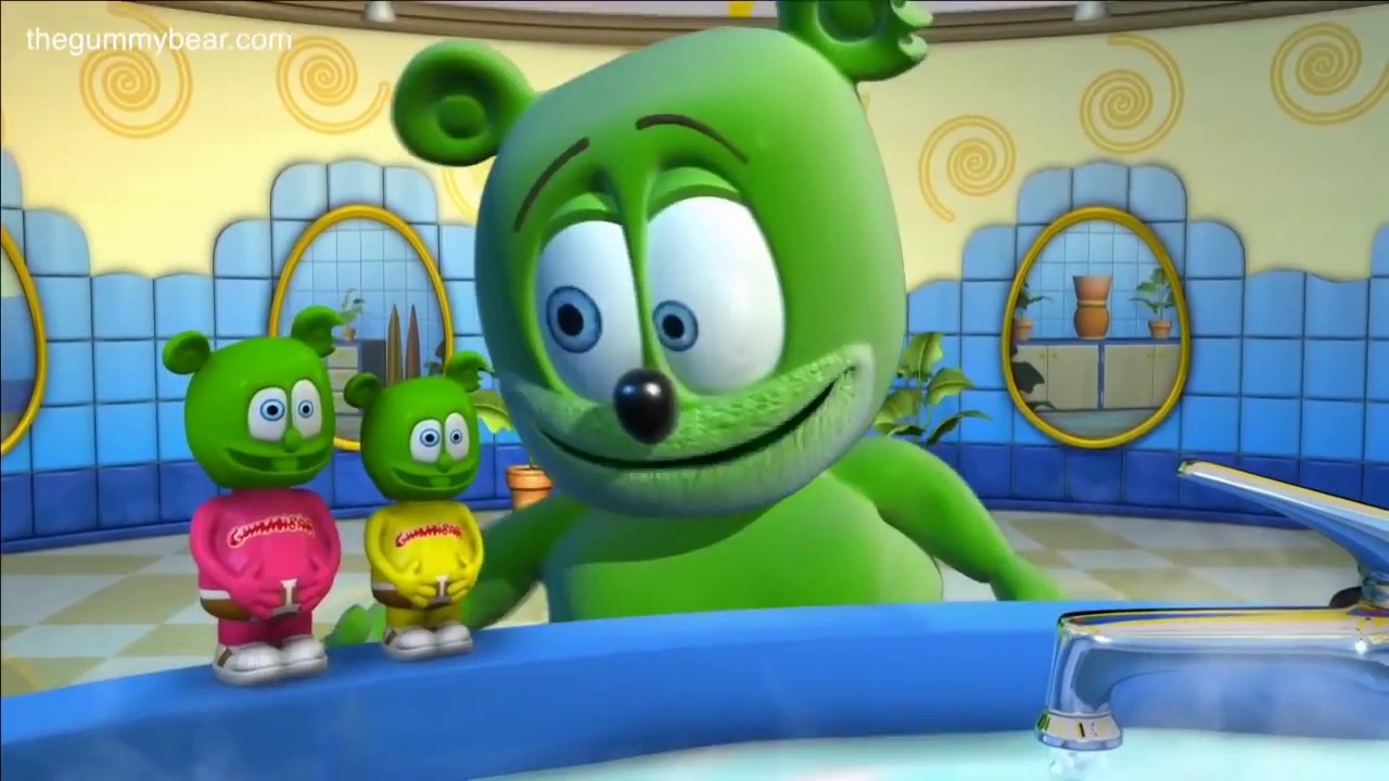 Gummibär BACKWARDS Portuguese Gummy Bear SOng Effects - YouTube