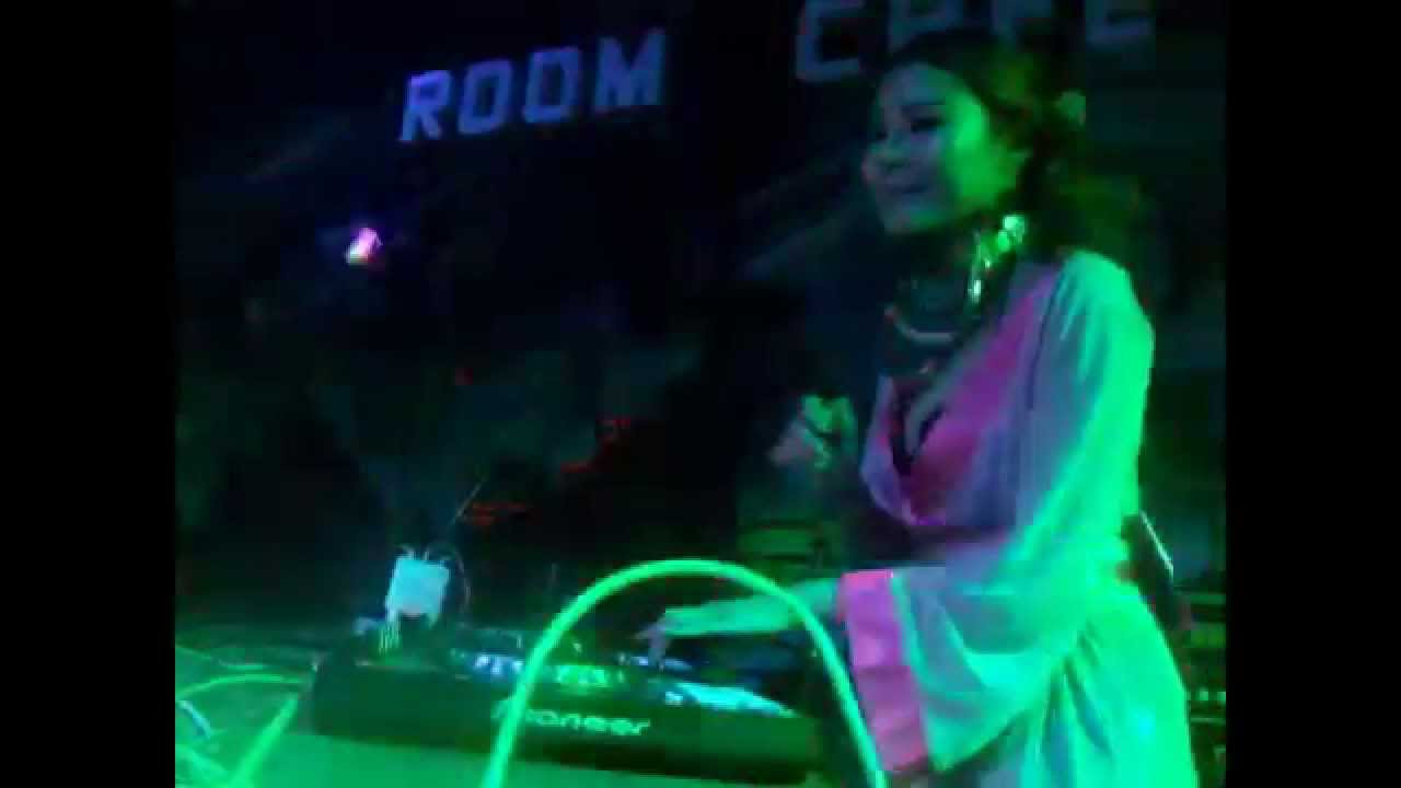 ROOM 44 Dj jacky & Dj Kimji - YouTube