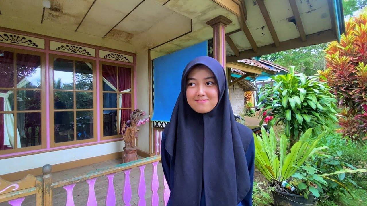WOW" GADIS DESA CANTIK DI KAMPUNG YANG NYAMAN NAN INDAH - YouTube