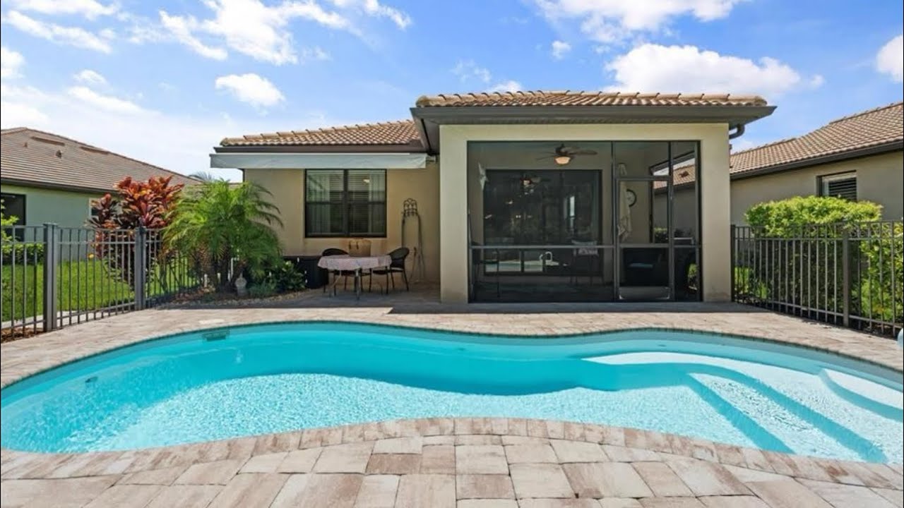 Private pool home in the Lakewood Ranch Del Webb Resort Style, 55 ...