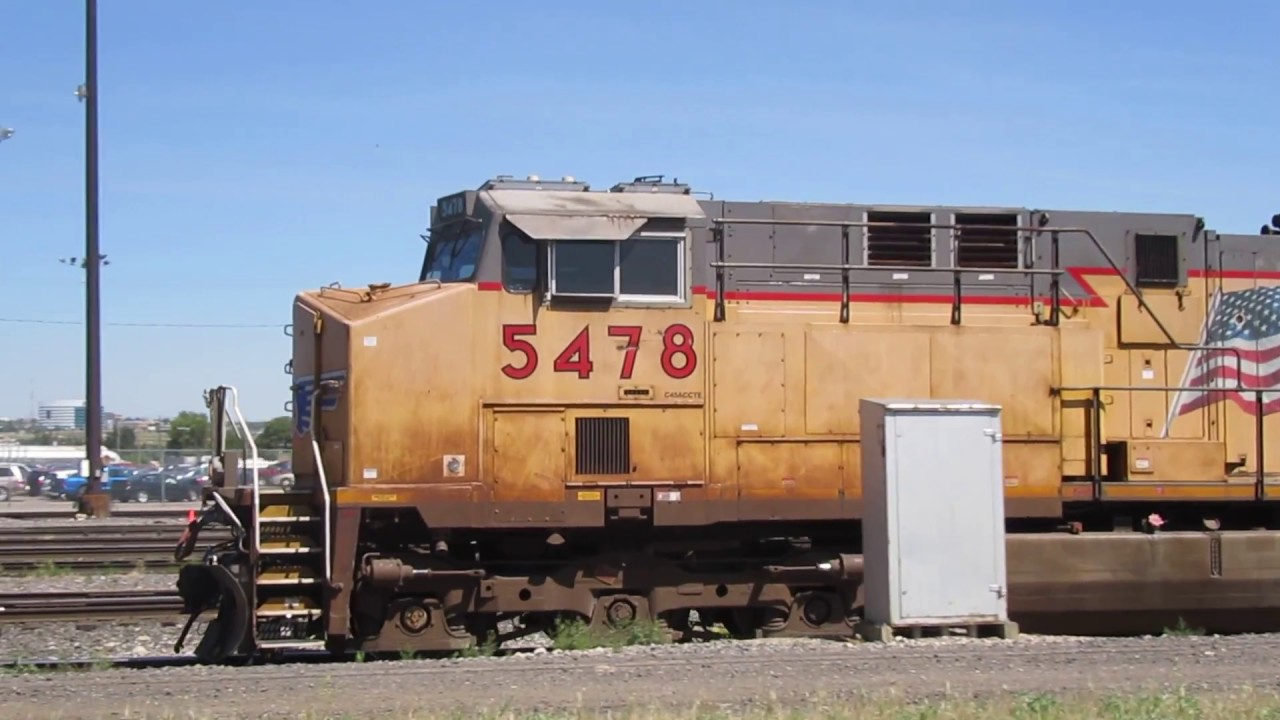 UP Leader! UP 5478 & CP 9722 Leads CP 603 @ Alyth! - YouTube