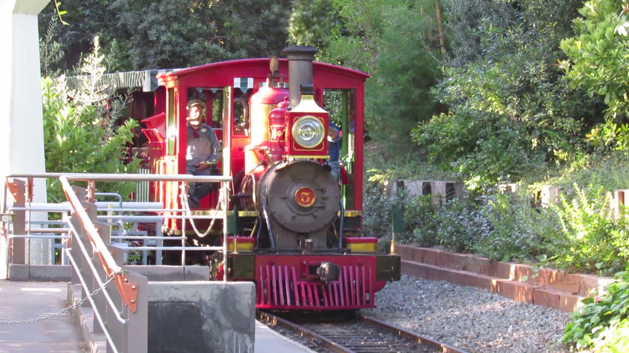6/23/19 The Disneyland Railroad: Trains at Tomorrowland station - YouTube