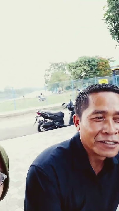 jalan sore bareng paksu - YouTube