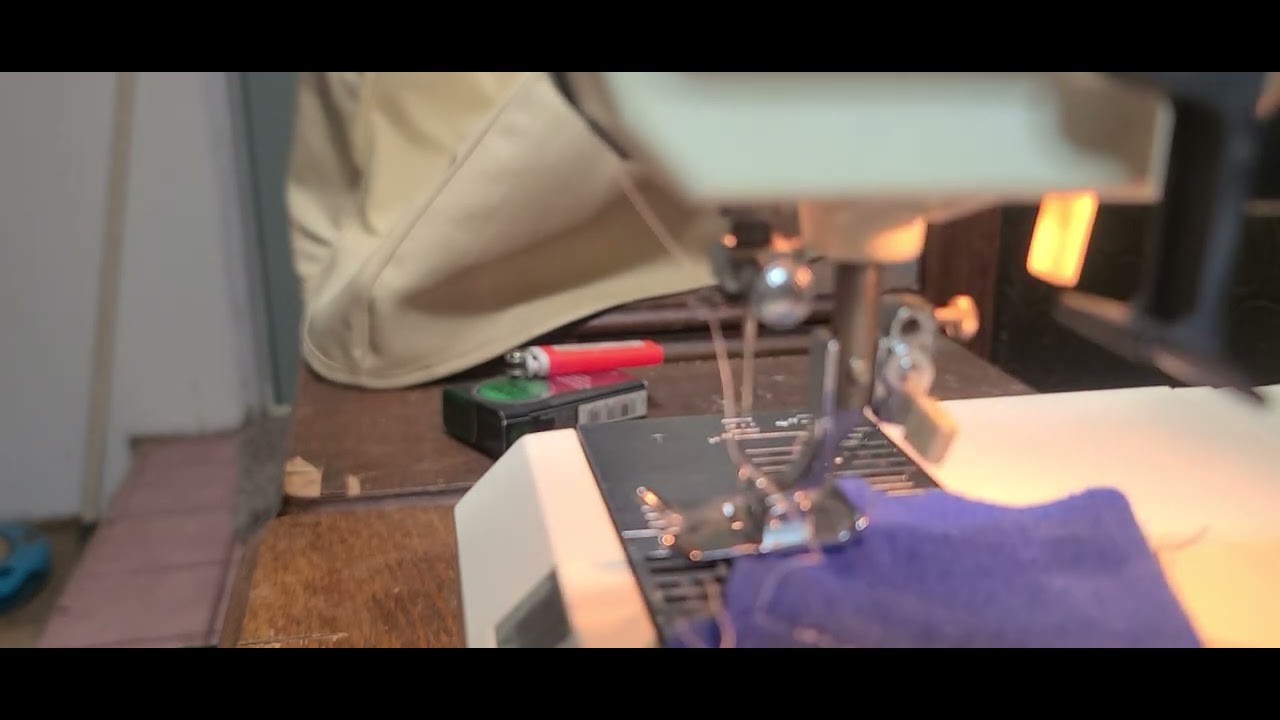 Necchi Logica 592 motor growl - YouTube