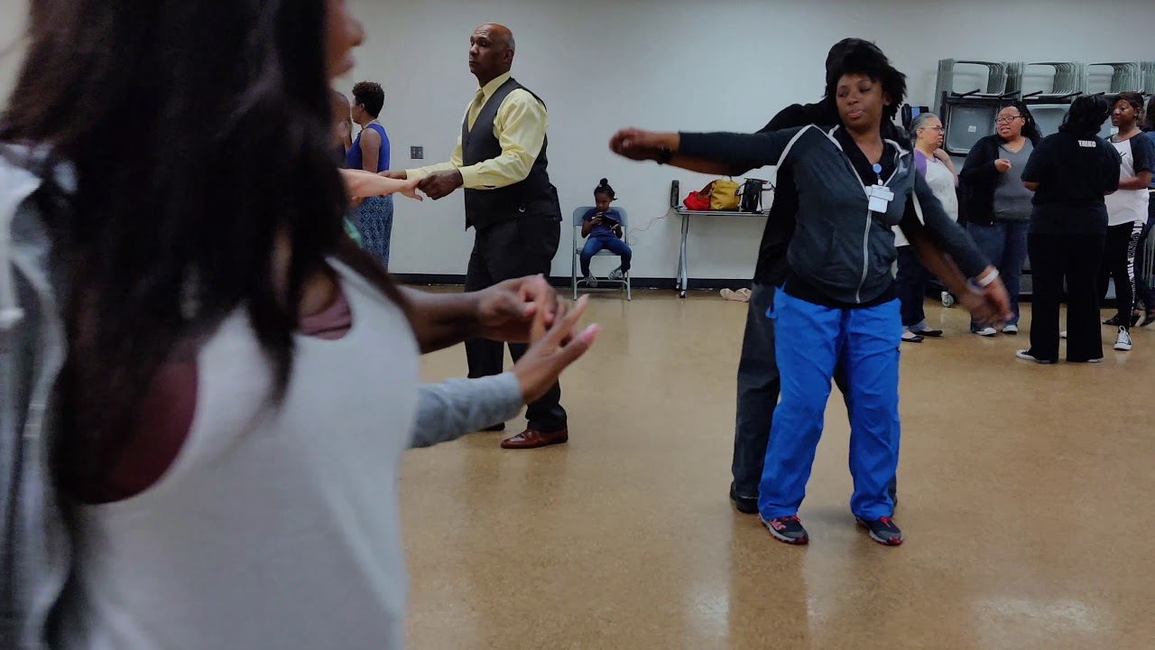 KC 2 Step class on break freestyle dance - YouTube